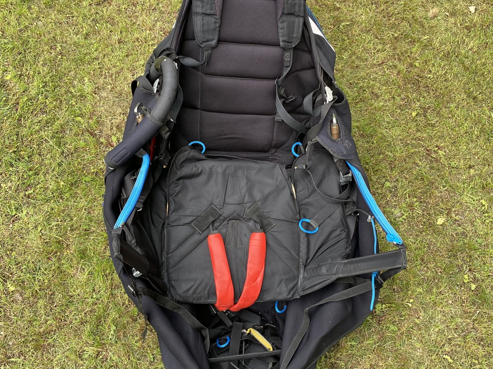 Yarışma Takımı Flow XC Racer, Ozone Exoceat